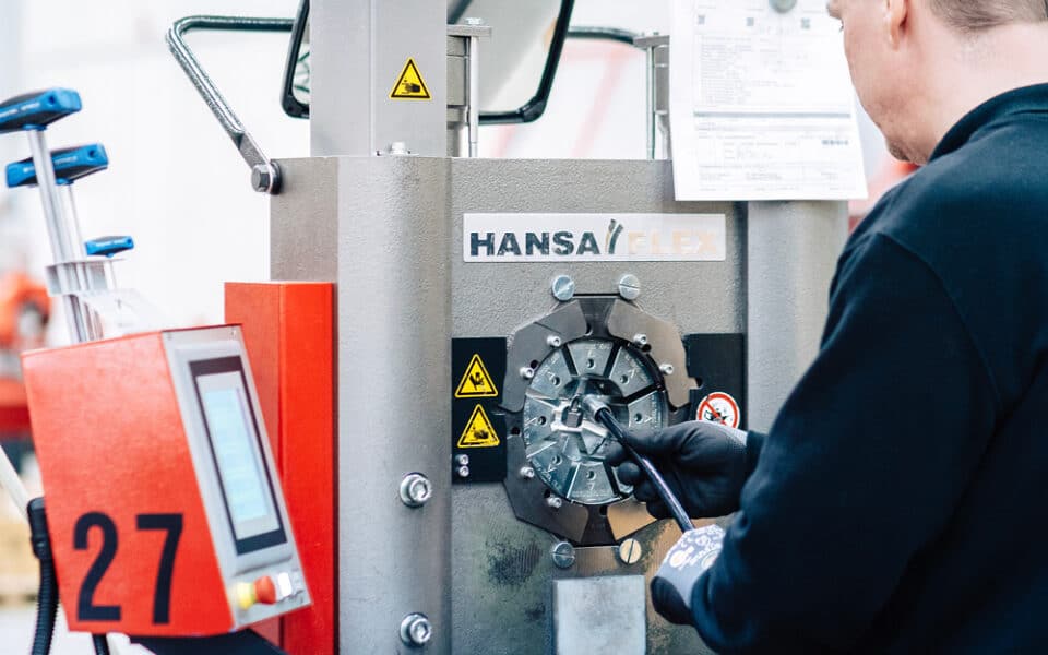 Customised assembly | Your system partner for hydraulics | HANSA-FLEX